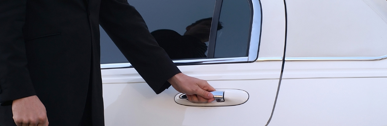 Your Quick-Start Guide to Prom Limo Rental in Seattle